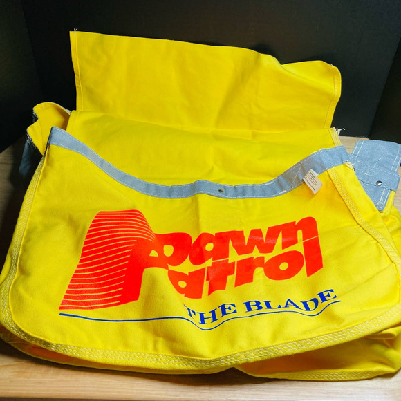 Toledo Blade | Bags | Vintage Toledo Blade Dawn Patrol Yellow Canvas ...